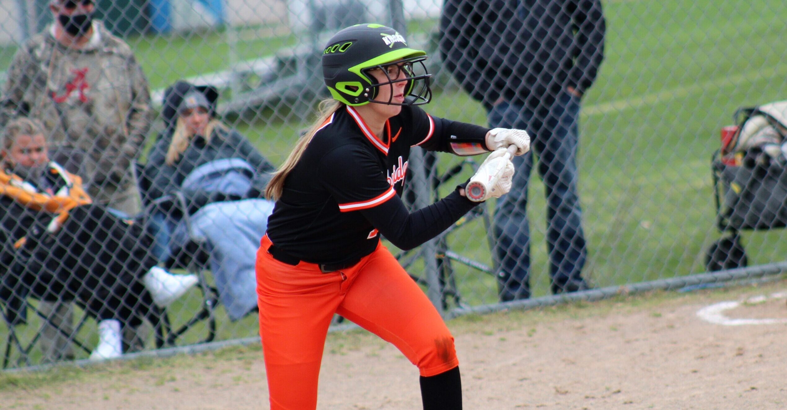 Softball Has Busy Week with Nine Games