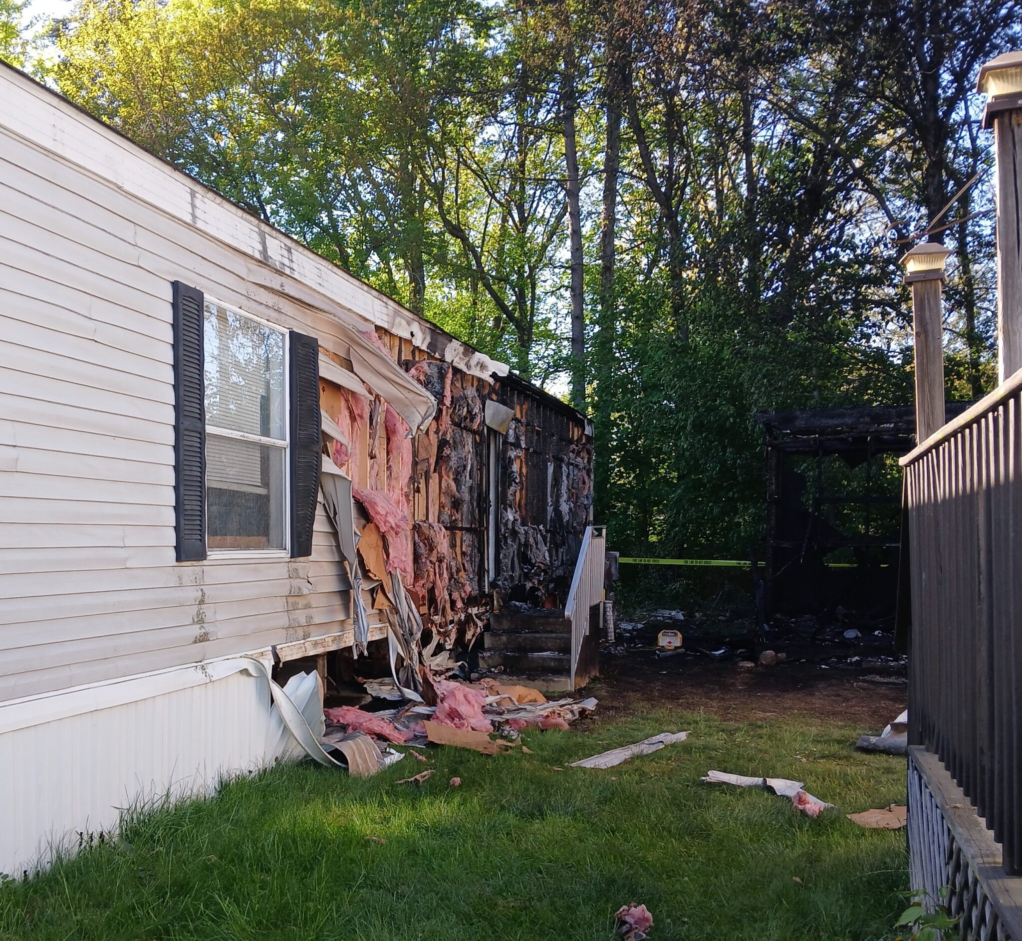 Mobile home fire damages two homes in Pleasant Lake – Stockbridge ...